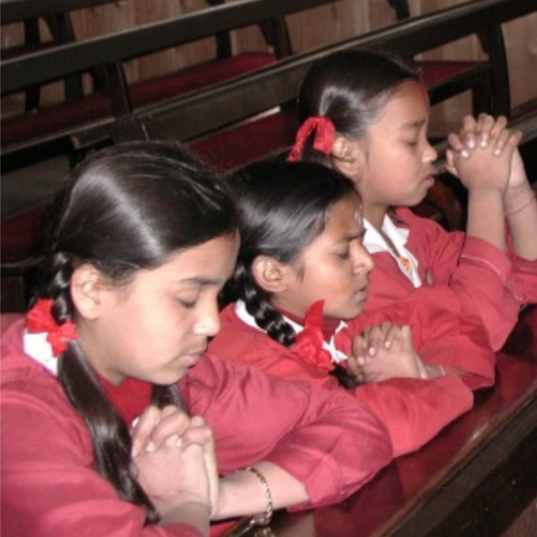 A Community at Prayer – World Mission Prayer League